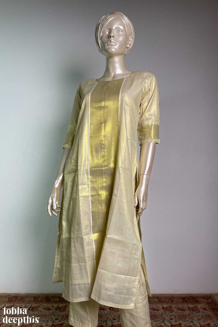 Tissue Kurtas – Lobha Deepthis