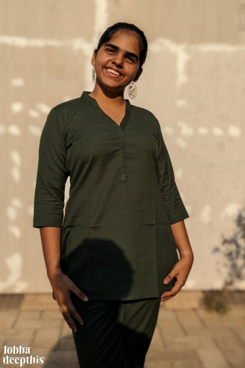 Short Tops – Lobha Deepthis