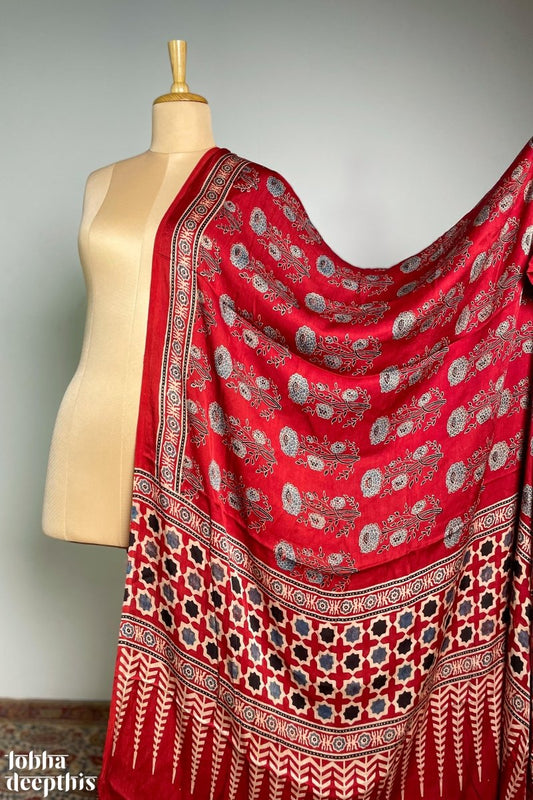 Dupattas – Lobha Deepthis