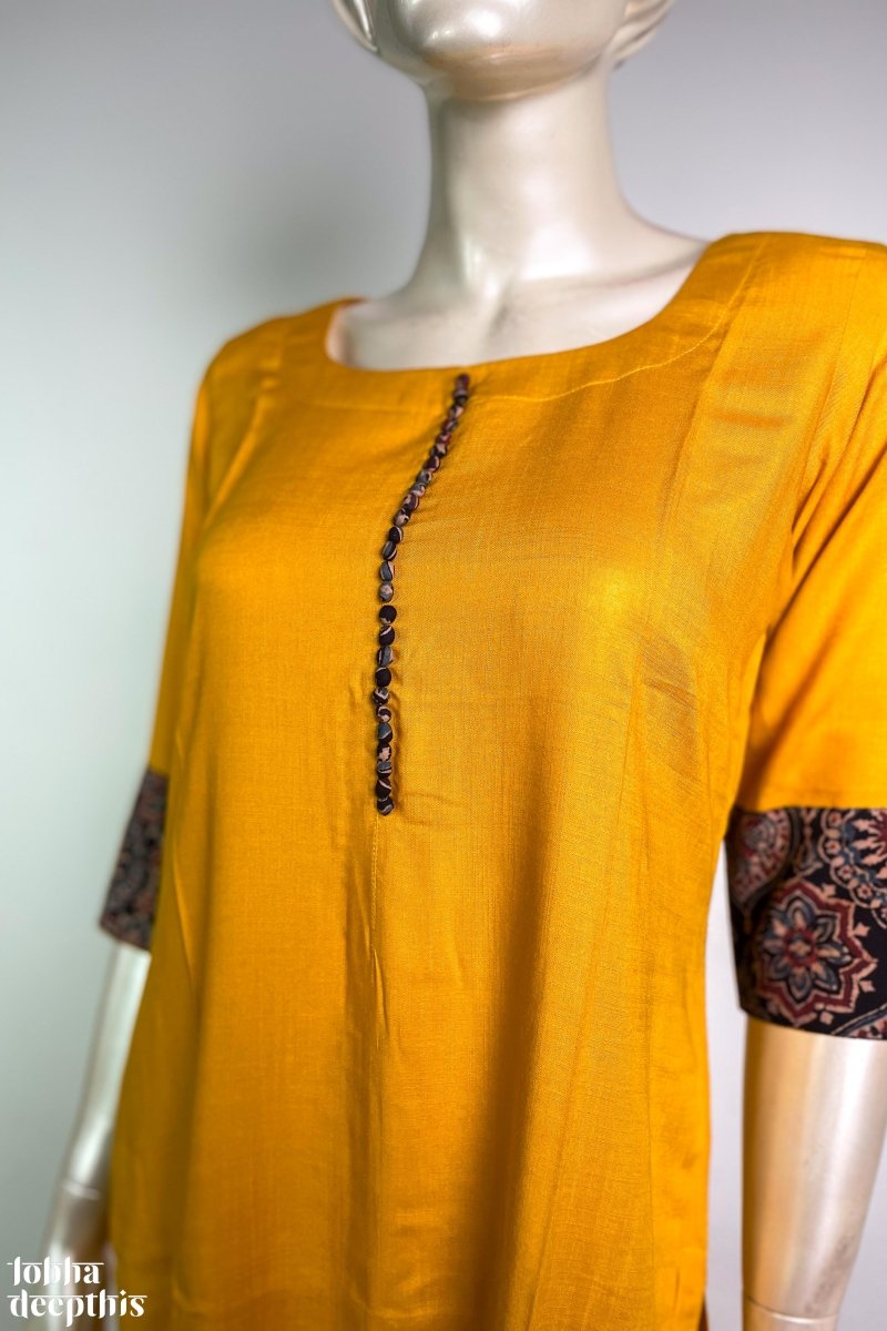 Lobha Deepthis- Handcrafted Size Inclusive Kurtas, Bottoms and Fabric